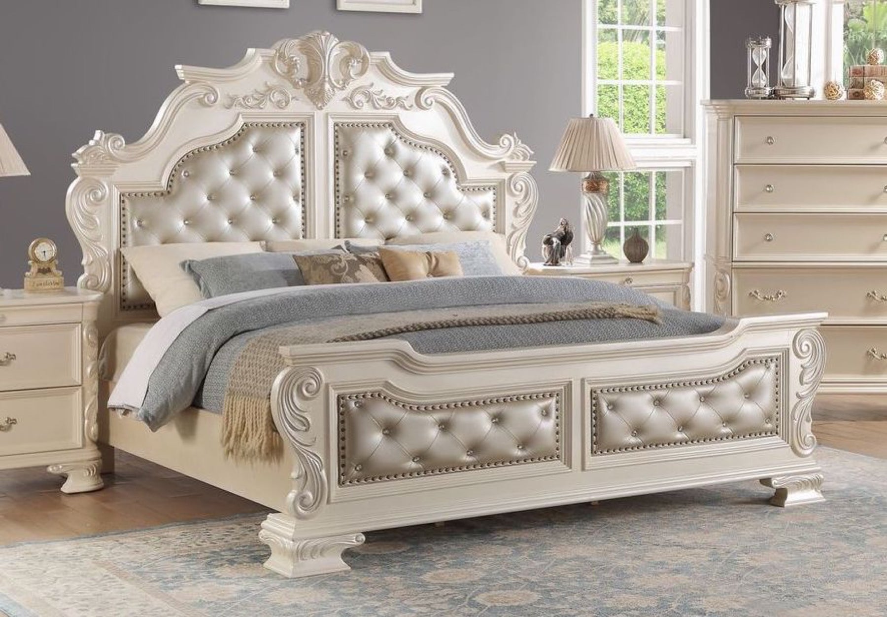 Furniture & Mattress Store - Adams Furniture